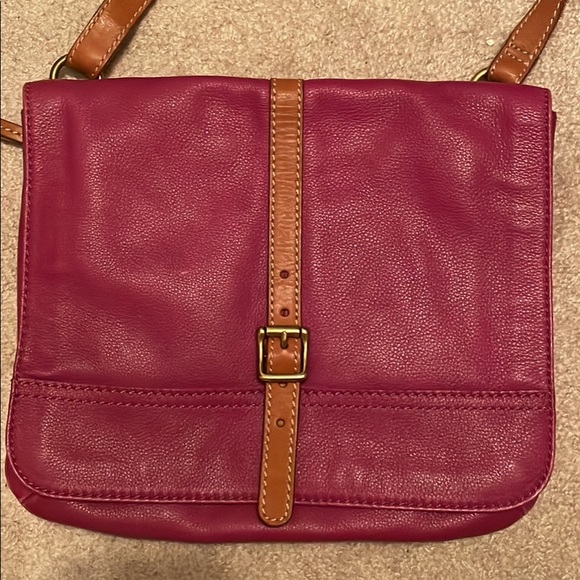 Bags | Fossil Leather Crossbody Bag | Poshmark